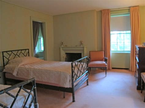 Big Old Houses The Upper Class Between The Wars