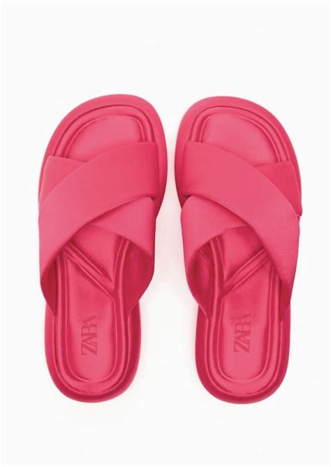 Шльопанці Zara Barbie — ціна 2250 грн у каталозі Шльопанці Купити