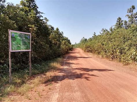 ကော့ကရိတ်မြို့နယ်၌ သမိန်ဒွတ် ခရင်း ကျောက်ခင်းလမ်း ၁ ၆ မိုင်နှင့် ၅ ပေ Box Culvert ၃ စင်း တည