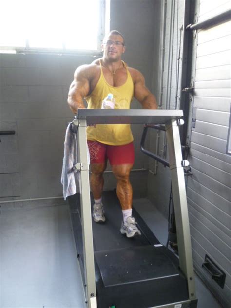 La Perfection Faite Homme Alexandre Nataf 06