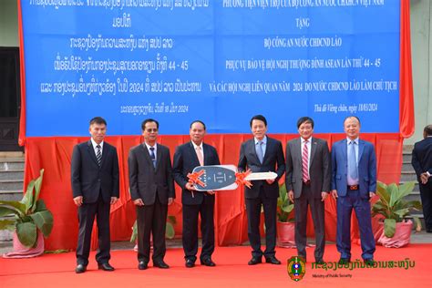 ກະຊວງ ປກສ ຫວຽດນາມ ມອບລົດ 50 ຄັນ ໃຫ້ກະຊວງ ປກສ ລາວ ກະຊວງປ້ອງກັນຄວາມສະຫງົບ