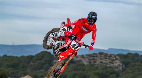 Standing Construct Honda Mxgp