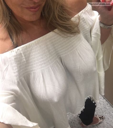 No Guessing Braless Pokies Pic