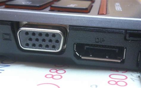 Как подключить 3 монитора к ноутбуку