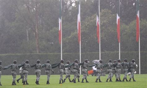 Por Lluvia Amlo Cancela Ceremonia Para Conmemorar Aniversario De La