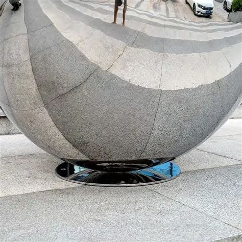 Stainless Steel Ellipse Egg Shape Sculpture