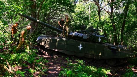 У Генштабі повідомили де тривають наступальні дії ЗСУ