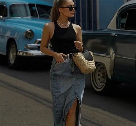 La Falda De Jean El Regreso M S Trendy De La Temporada Marie Claire