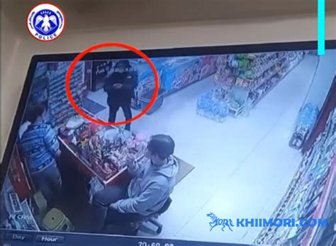 Иргэдийн утсыг булаан зугтаж интернэт банкнаас нь зээл авч давхар мөнгө угаах хэрэг үйлджээ