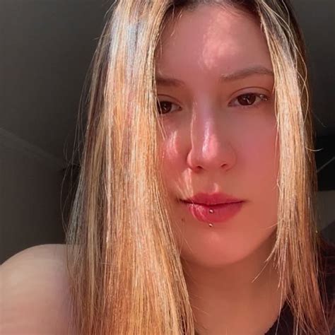 Lola Tr Threads Say More