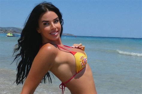 La Modelo Ivana Knoll Confiesa Cuál Es Su Futbolista Favorito Y Su