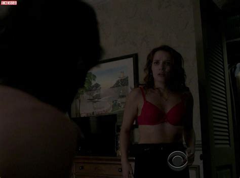 Naked Lara Jean Chorostecki In Hannibal TV Show