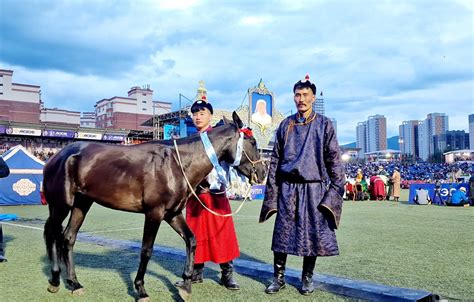 УЯАЧ Э УЛААНХҮҮ ТАНСАГ АЙРАГ ФЕСТИВАЛЬД АМЖИЛТТАЙ ОРОЛЦОЖ БООЦООТ ДЭМБЭЭНИЙ ТЭМЦЭЭНД ТҮРҮҮЛЖЭЭ