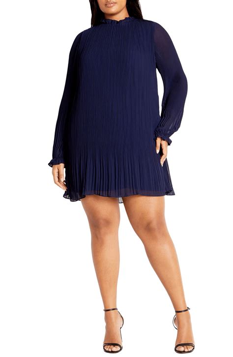 8 Chic Summer To Fall Plus Size Dresses To Help You Navigate This
