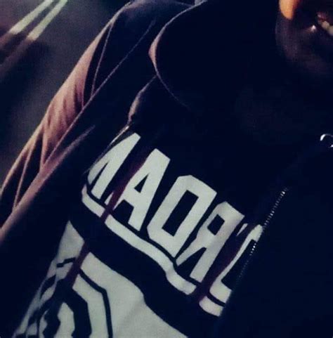 මිතුර මිතුරියන් තනිව හදුනා ගනිමු Home