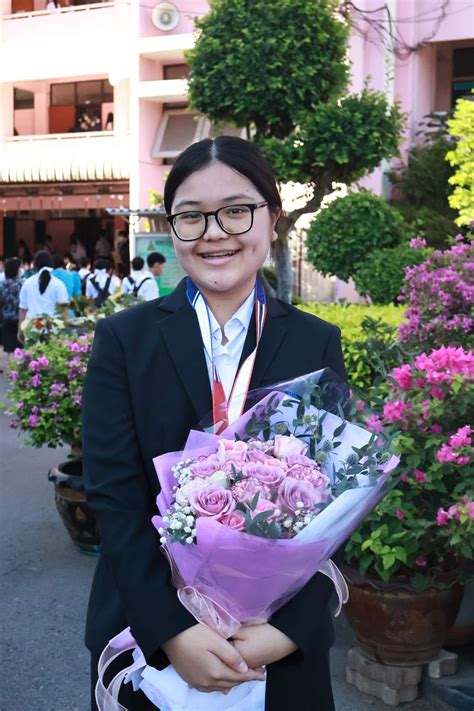 โรงเรียนเบญจมราชูทิศ โรงเรียนเบญจมราชูทิศ ราชบุรี