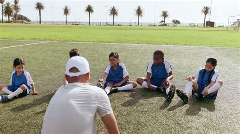 Collegegirlsplayingstripgames Videos Download The Best Free 4k