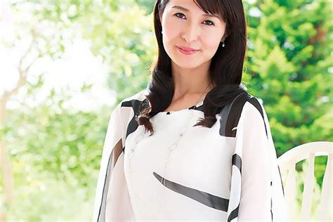 北川礼子 夫とのセックスで絶頂したことのない四十路熟女妻！他人チンポをぶち込まれアクメ体験 無料av動画