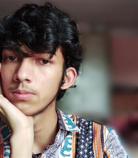 Gaurav Karki Biography Age Career Entrepreneur Saathi