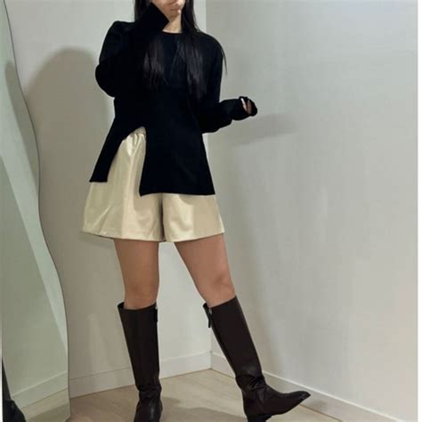 67무드 55 99빅사이즈 67무드 Best 데일리 루즈핏 와이드핏 레더 가죽 팬츠 반바지