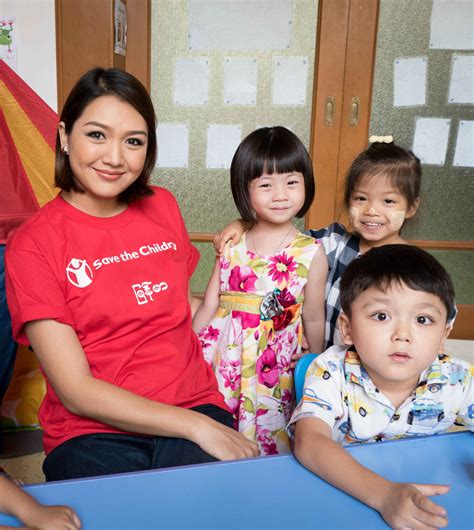 Dvb သက္မြန္ျမင့္ ပါဝင္ကူညီသည့္ ဘဝအစရက္တစ္ေထာင္လႈပ္ရွားမႈ အေကာင္းဆံုးကမ္ပိန္းအျဖစ္ ေရြးခ်ယ္ခံရ