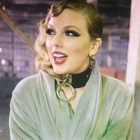 Glammed Out Taylor Swift Telling The Camera How Excited She Is To Be Filming Her First Gangbang