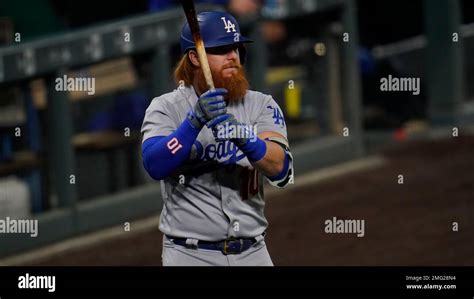 Los Angeles Dodgers Third Baseman Justin Turner 10 In The Fourth