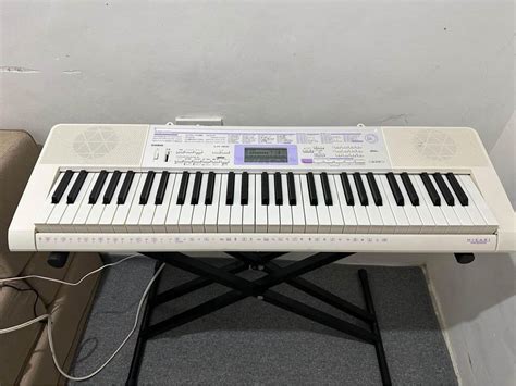 Casio Lk 122 Electronic Keyboard 61 Standard Key Optical Navigation Keyboard Hobbies And Toys
