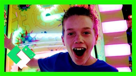 Surprise Birthday Date At The Arcade Day 1869 Clintus Tv Youtube