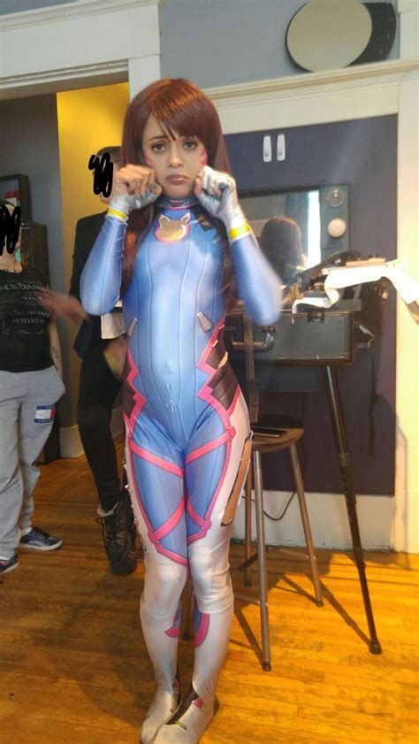 Pictures Of Holly Hendrix