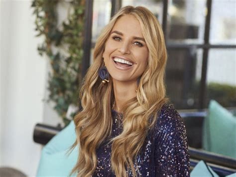 Hot Sexy Katie Pardon Bikini Pics