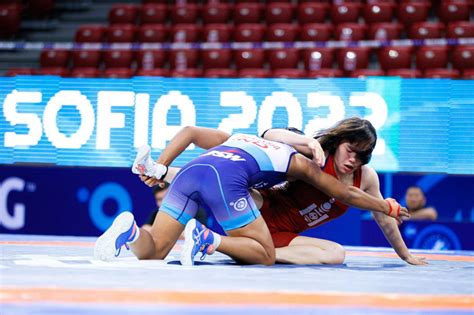 Чөлөөт бөхийн 23 хүртэлх насны ДАШТ д манай долоон залуу барилдахаар болжээ Dens Mn