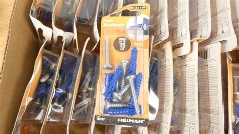 Anchors Away Assorted Wall Anchors Assorted Wall A Live And Online Auctions On