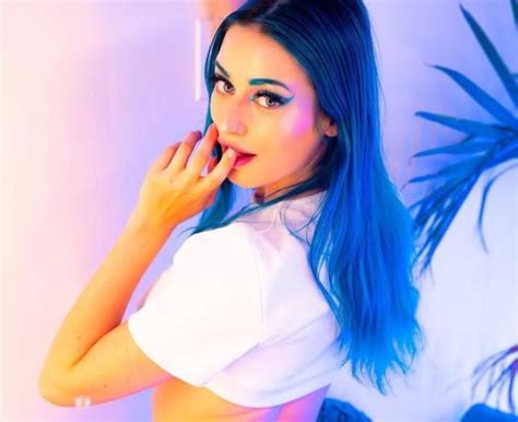 Jewelz Blu Biography Height Age Net Worth Photos Wiki Boyfriend