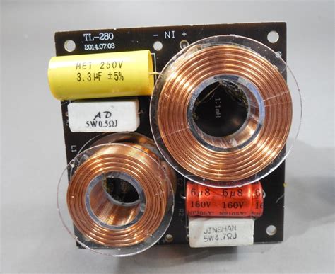 Pair Of 12db Crossover 2 Way 300 Watt 8 Ohm Tl 280 Mavin The Webstore