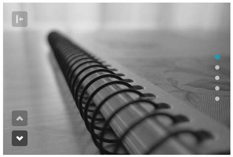 Seria一个多功能垂直jquery幻灯片插件