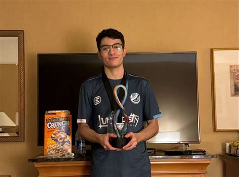 Smash Ultimate Sonix Remporte Le Port Priority 8 Glutonny Top 17