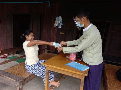 တန့်ဆည်မြို့နယ်၌ မသန်စွမ်းသူများအား ထောက်ပံ့ငွေပေးအပ် Information And Public Relations Department