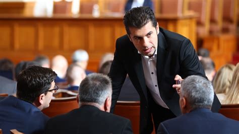 Продължаваме промяната предлага парламентът да приеме забрана за износ на руски горива от България