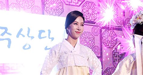 [포토] 더 브라이드 어워즈 2015 1위 김영미 진주상단 한복패션쇼