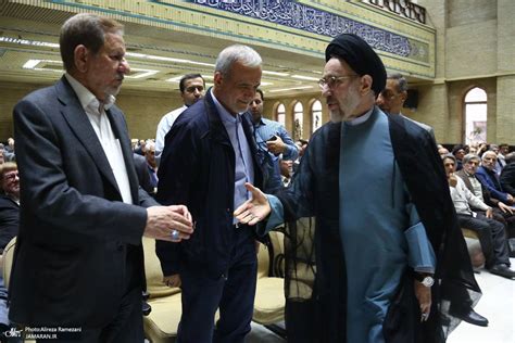 حضور سیدمحمد خاتمی، اسحاق جهانگیری و مسعود پزشکیان در مراسم ختم دکتر