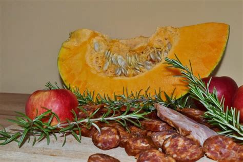 무료 사진 쇠고기 칼로리 음식 호박 씨앗 소시지 정 야채 호박 저녁 식사 맛 있는