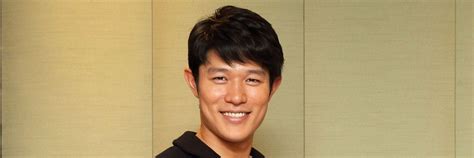鈴木亮平40歳に パンティを被った『変態仮面』から『西郷どん』まで「断ったら役者がすたる」と思った役柄は？ 文春オンライン