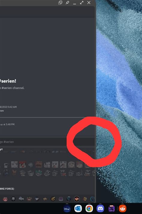 Discord App Not Scaling Well When Not Fullscreen Smiley Icon And Half Of The Smiley Board