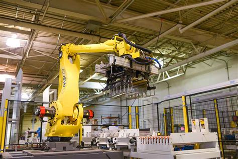 What To Know Before Investing In Robotic Palletizing For Your Line Pasco®
