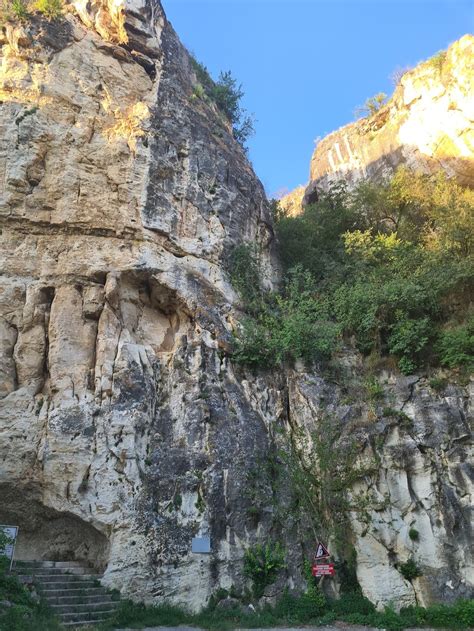 Къща под наем Искрица и Сияйница село Червен Община Иваново