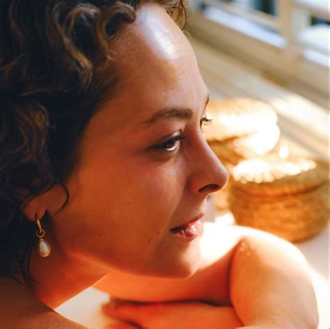 10 НЕочевидных РЕД ФЛАГОВ у мужчин в начале знакомства 1🚩С вами он вежливый и милый а других