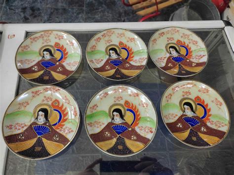 Шест порцеланови чинийки за чаши за кафе япония гр София Люлин 2 • Olx Bg