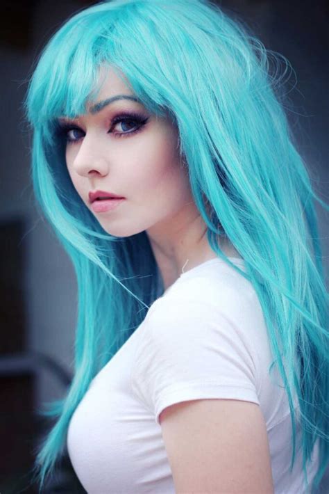 Amy Thunderbolt Inspirational Model