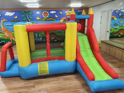 가정 에어바운스 대여 푸른나무유아체육부산유아체육연합회부산유아체육부산가정방문체육문화센터유아복싱유아축구부산홈에어바운스